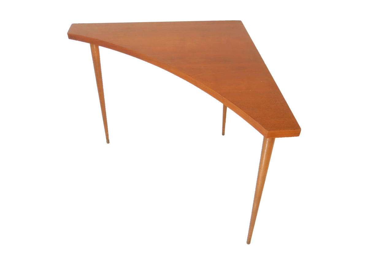 corner table landing