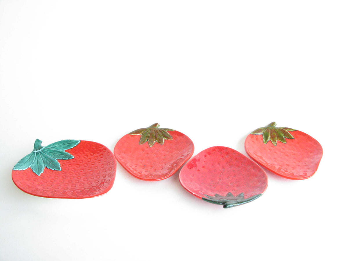 Vintage Collection of Ceramic Strawberry Shaped Plates - 4 Pieces ...
