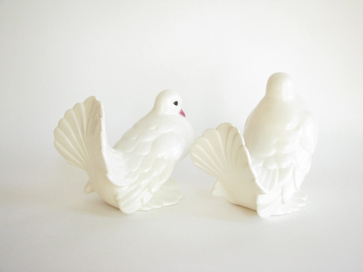 Vintage Large Ceramic White Dove Sculptures / Figurines - a Pair ...