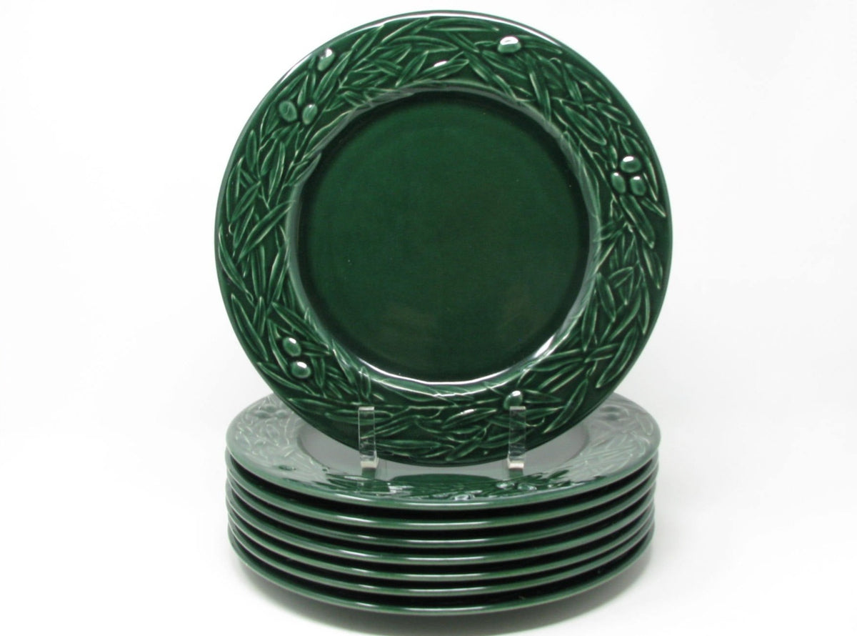 Vintage Varages France Dark Green Dinner Plates with Foliage and Berri ...